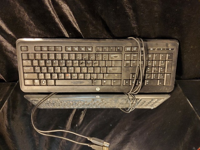 Hewlett Packard Genuine Keyboard HP SK-2023 USB Wired Computer PC ...