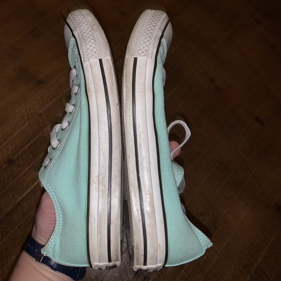 Converse light blue low top Chuck Taylor Converse size 7 sneakers | eBay