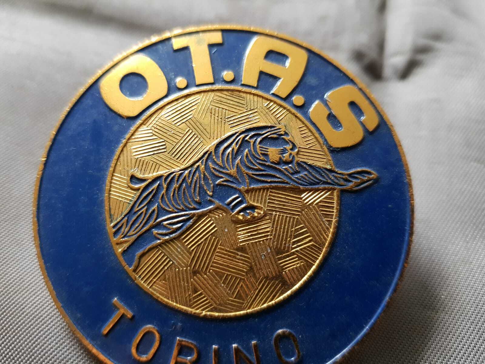 OTAS Franco Giannini front emblem badge Grand Prix 820 cc KL 112 Crazy ...