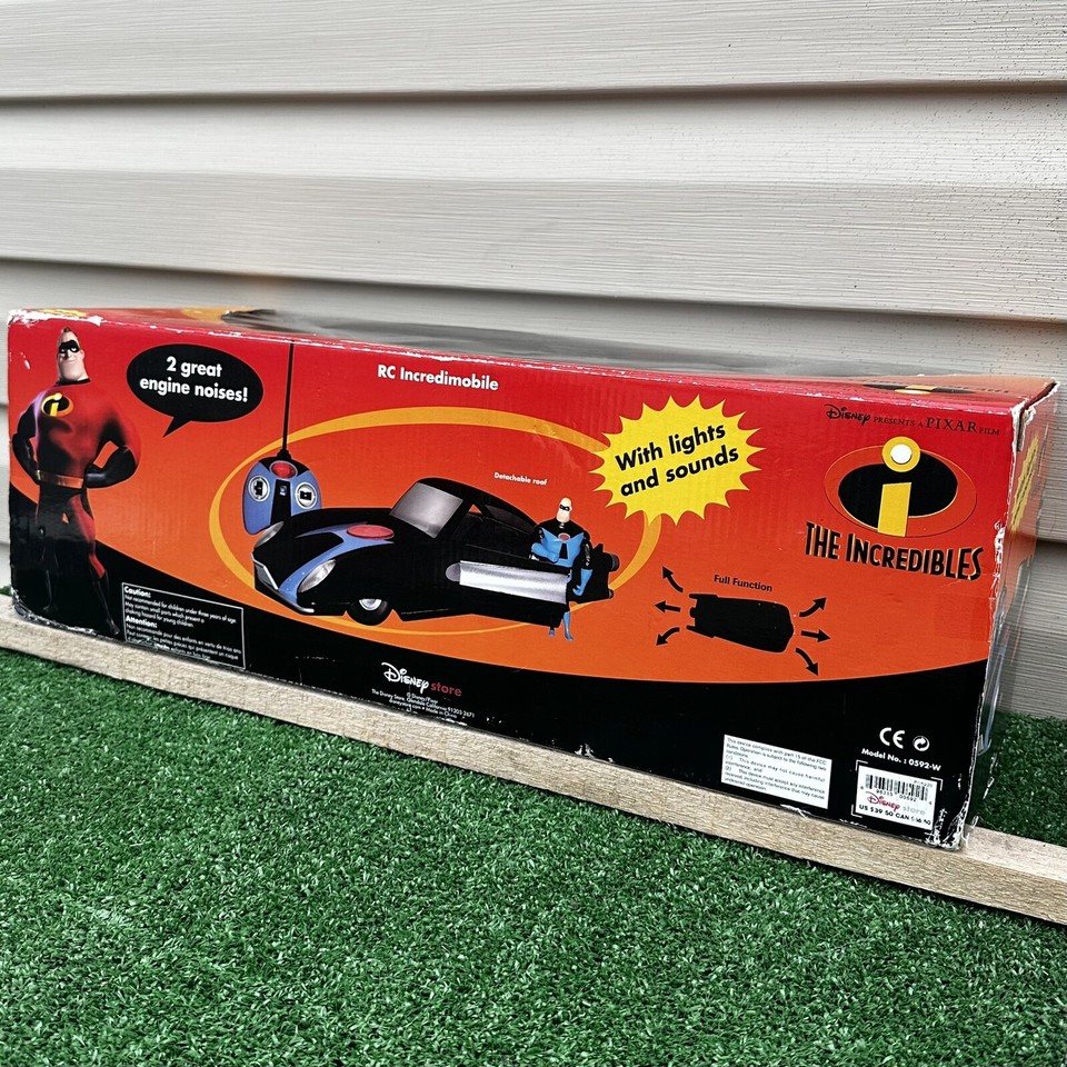 New Rare Vintage THE DISNEY STORE Incredibles Remote Control Car ...