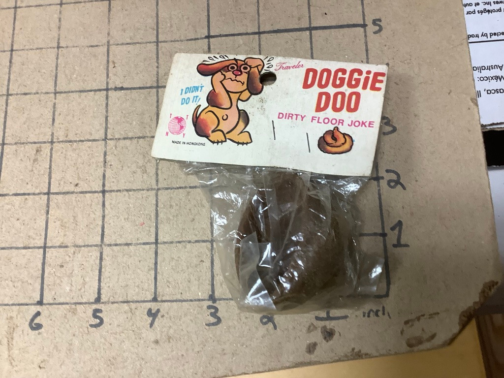 Vintage incredible Original dog poop DOGGIE DOO