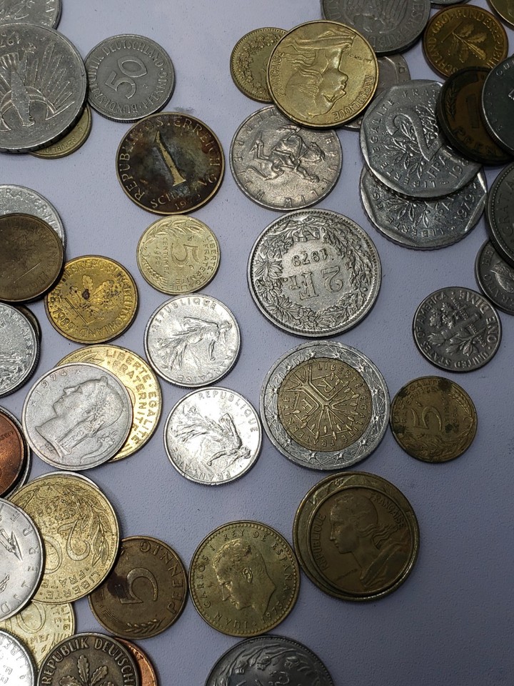 Mixed Lot Of Coin Currency 2 Pounds 14 Ounces Pesos Dollars Euros ...