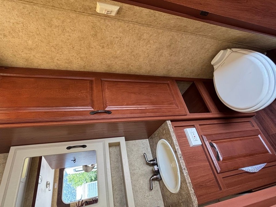 2011 Keystone Outback 230RS 27' Toy Hauler C79177354 | eBay