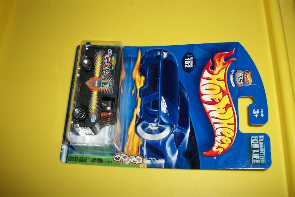 HOT WHEELS 2002 COLLECTOR #102 GRAVE RAVE WAGON 4 OF 4 NEW ON CARD B155 | eBay