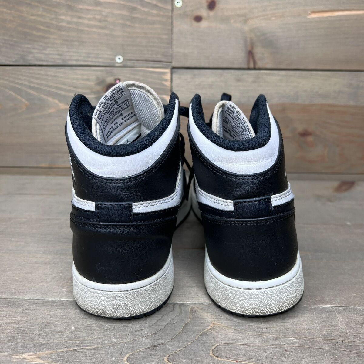 Nike Air Jordan 1 High OG Black White GS 2014 575441-010 Nike Air Jordan 1 High OG Black White GS 2014 575441-010