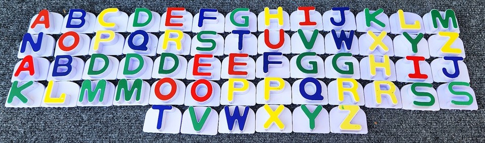 LOT Leapfrog Fridge Phonics 232 Pieces [Inc. 4 COMPLETE Alphabet Sets ...
