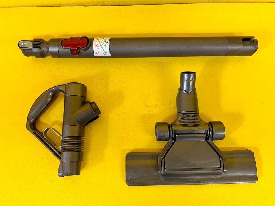 DYSON DC28c YELLOW MULTI FLOOR 750W CYLINDER VACUUM CLEANER WARRANTY ...