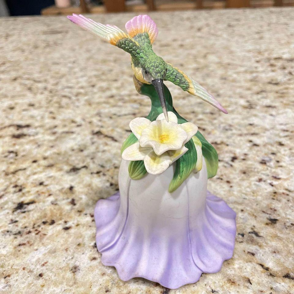 Vintage 2000 Avon Porcelain Hummingbird and Flower Bell Fine ...