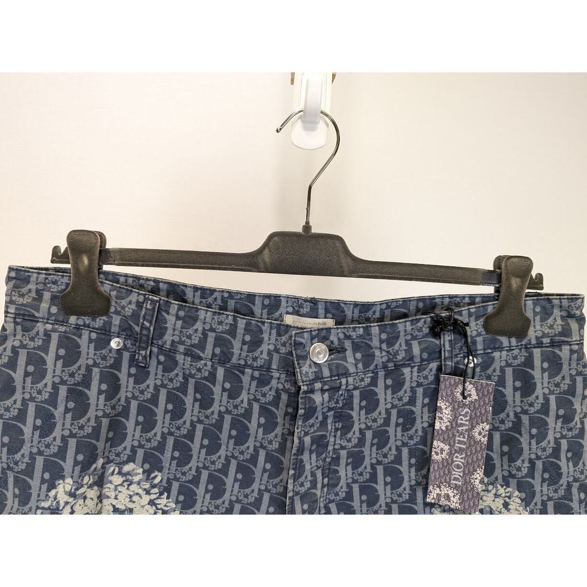 Dior X Denim Tears Jeans Shorts Pants in Blue BMWT 52 | eBay Dior X Denim Tears Jeans Shorts Pants in Blue BMWT 52 | eBay