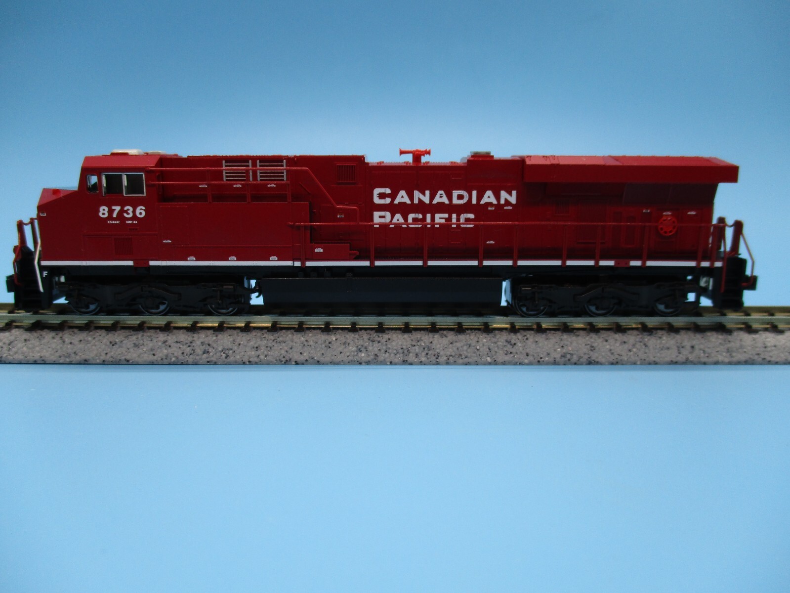 KATO N SCALE LOCOMOTIVE - ES44AC - CANADIAN PACIFIC #8736 | eBay