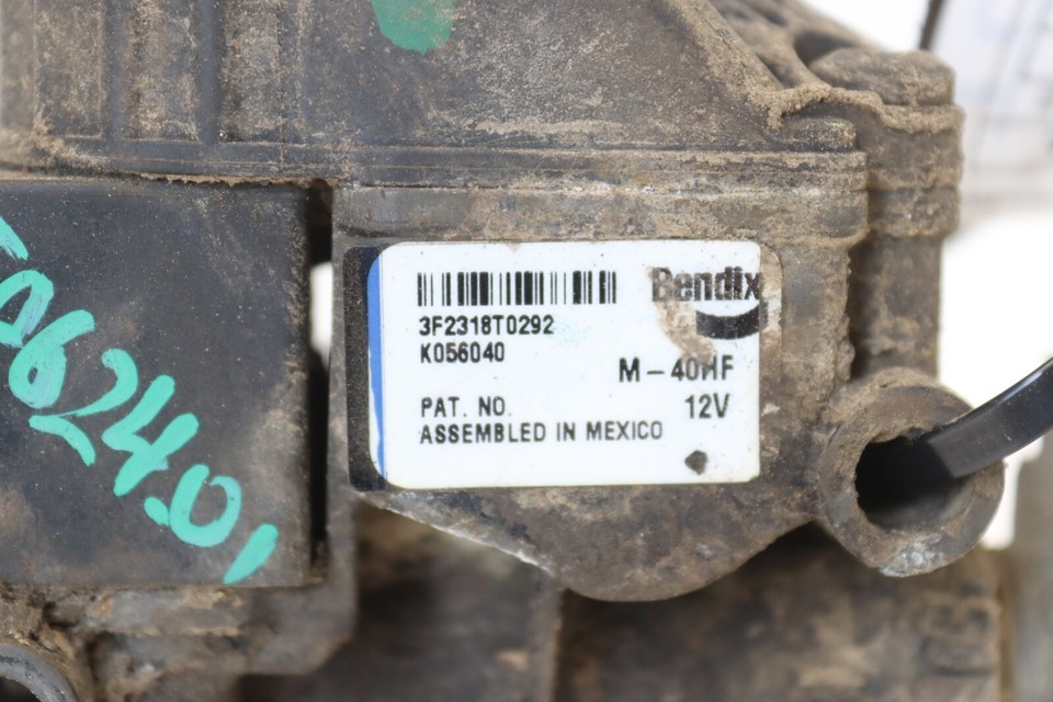 2019-2023 VOLVO VNL 760 D13 BENDIX AIR BRAKE RELAY VALVE ASSEMBLY OEM ...