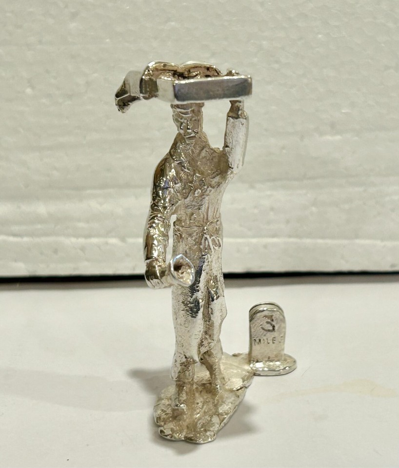 Solid Silver Cries of London Menu Holder Muffin Man T J C Jarvis London ...