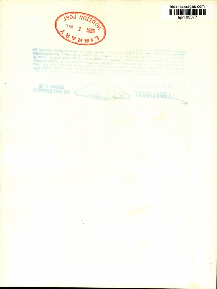 1955 Press Photo General Earle Partridge awarded by Chiang Kai Shek in ...