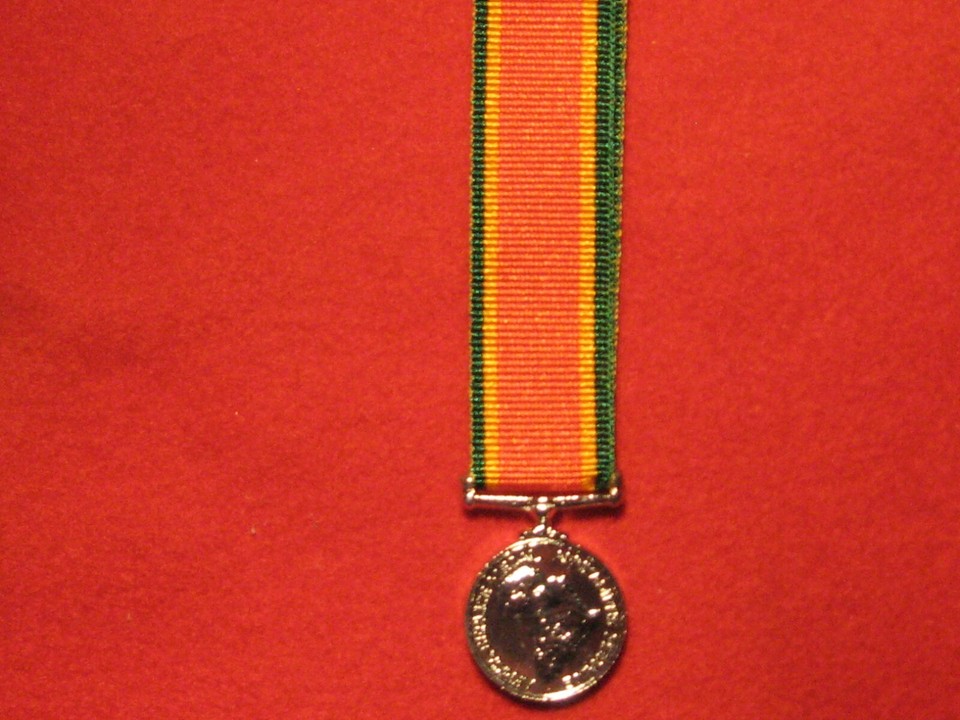 Miniature Africa Service Medal 1939 1945 in Mint Condition with ribbon ...