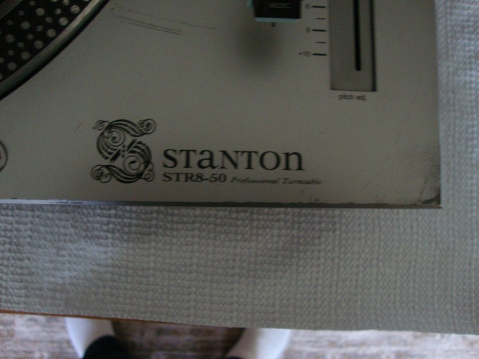 Stanton STR8-50 Pro Turntable W/Shure Cartridge Perfect Working ...
