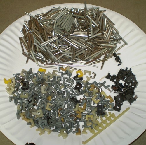 450) Used AURORA MODEL MOTORING HO SCALE Slot Car Track LOCKS & JOINERS ...