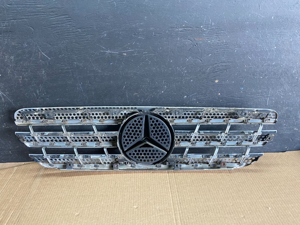1998 to 2005 Mercedes-Benz ML320 Front Upper Grille Grill N5772 DG OEM ...