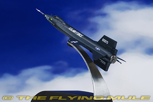 Dragon Models 1:144 X-15A USAF Scott Crossfield #56-6670 | eBay