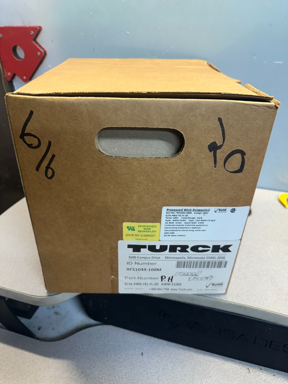 TURCK 6/16 AWG YEL FL-20 RF51044-100M. REEL FAST CABLE. BRAND NEW FREE ...