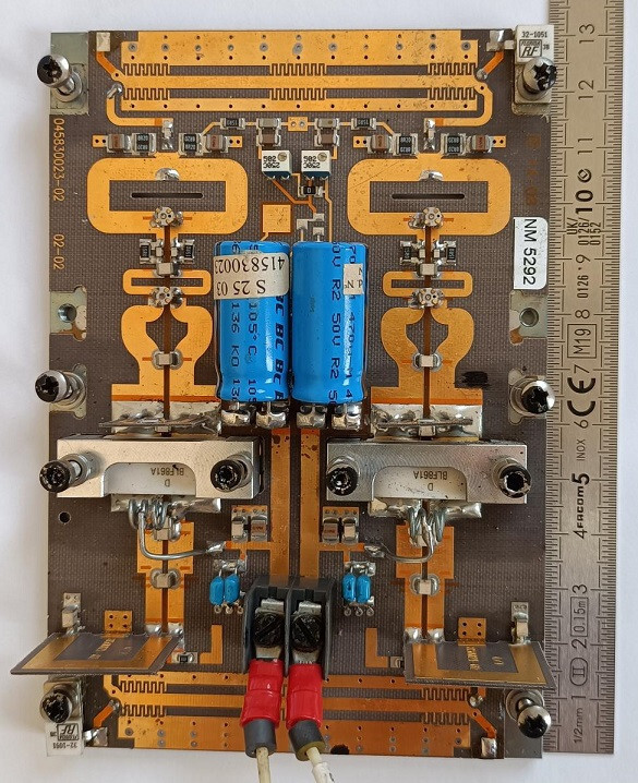 250 W - 432 MHZ amateur radio power amplifier CW SSB FM DVBT DVBS - 2 X ...
