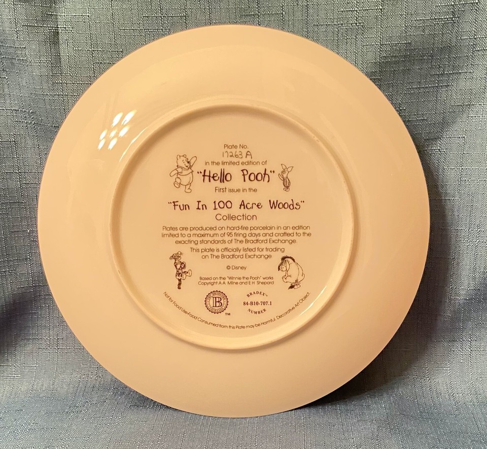 Disney Winnie the Pooh -"Hello Pooh" - Collectors Plate Bradford ...