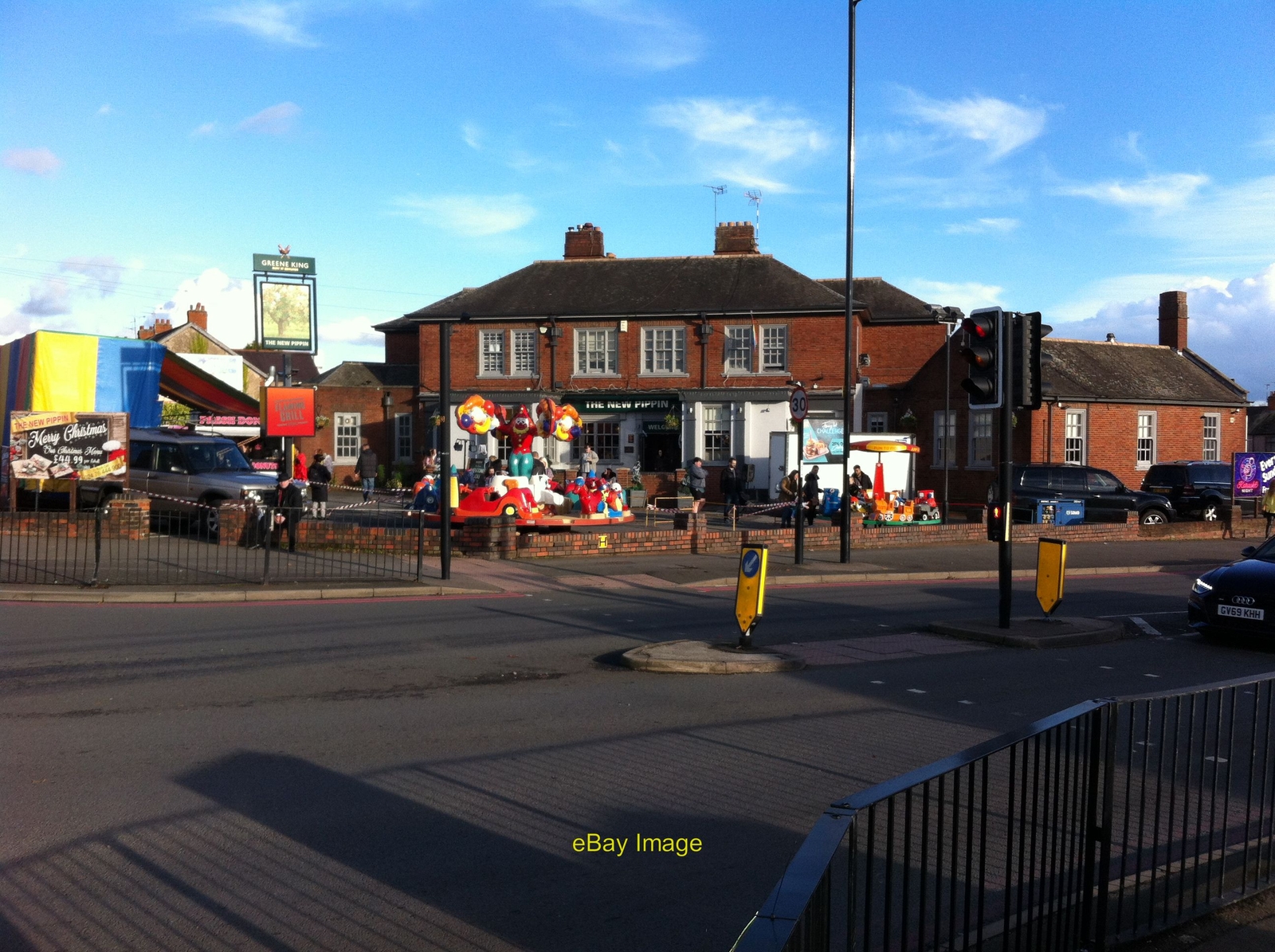 Photo 12x8 The New Pippin, Wyken, Coventry Wyken/SP3680 This roadside ...