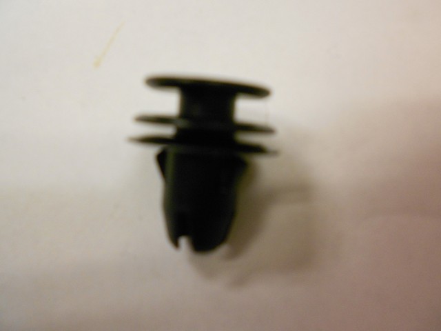 Tail Light Clip-ST, VIN: L Mopar 68061648AA for sale online | eBay