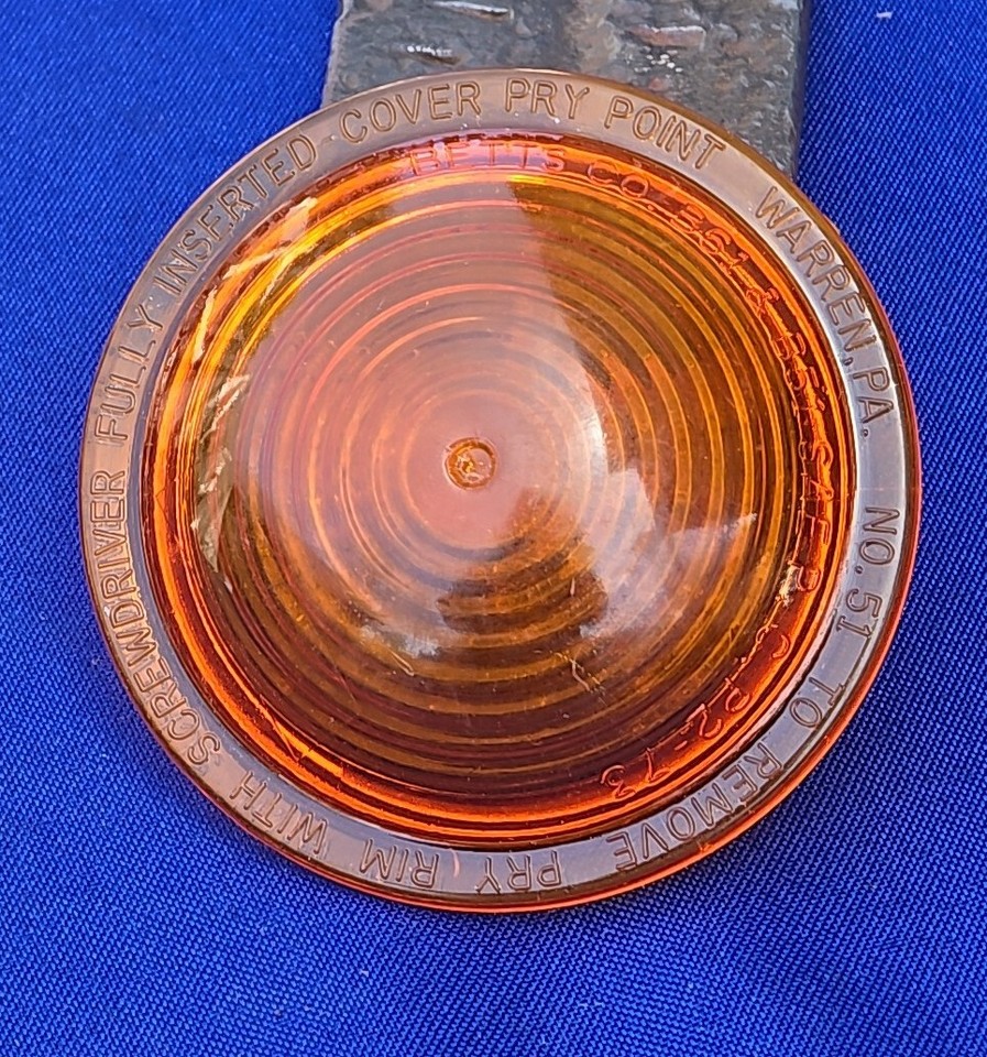Betts Co. B61- B51-L SAE P. C. P2-73 AMBER Lens 3" Truck, Trailer ...