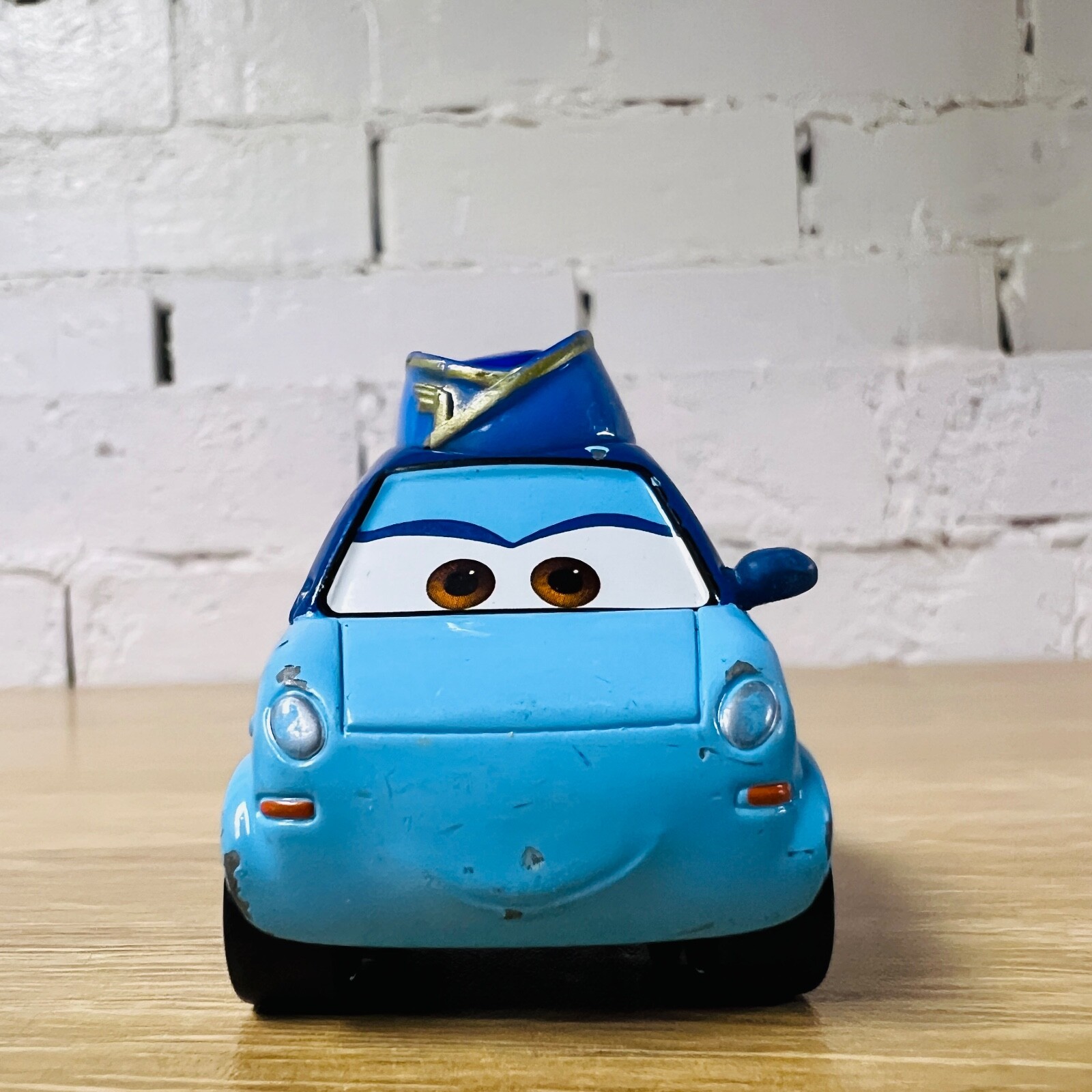 Ruka Flight Attendant Disney Pixar Diecast Cars 2 Airport Adventure ...