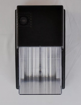 Lithonia Lighting TWS LED 1 50K 120 PE LED WALL PACK 5000K 1000 Lumens ...