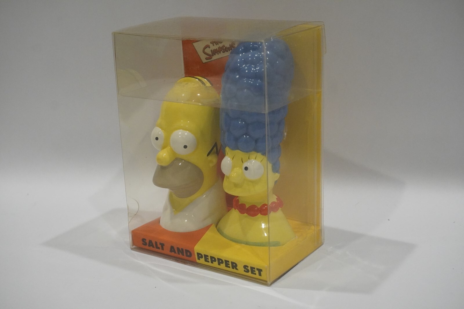The Simpsons Salt and Pepper Set Homer Marge 2000 20th Century Fox for ...