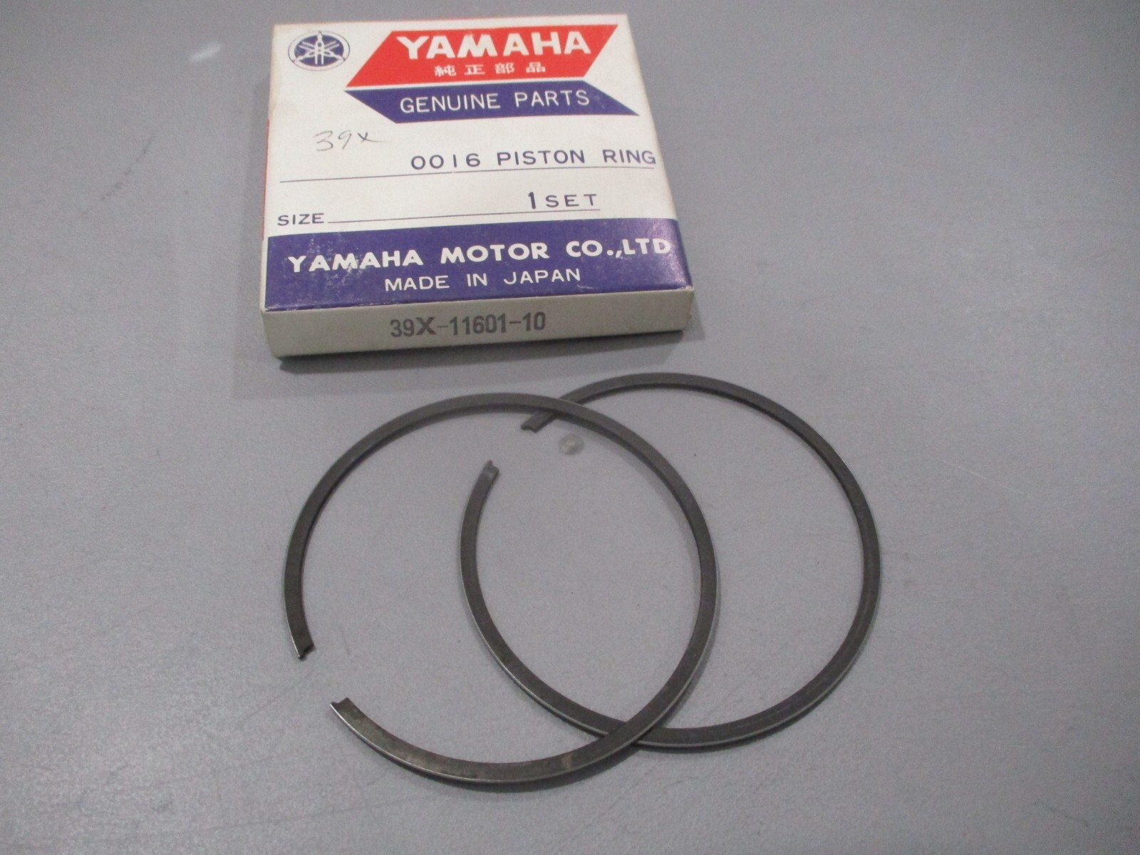 NOS Yamaha OEM Piston Ring Set 0.25 1984-1990 YZ250 39X-11601-10 | eBay