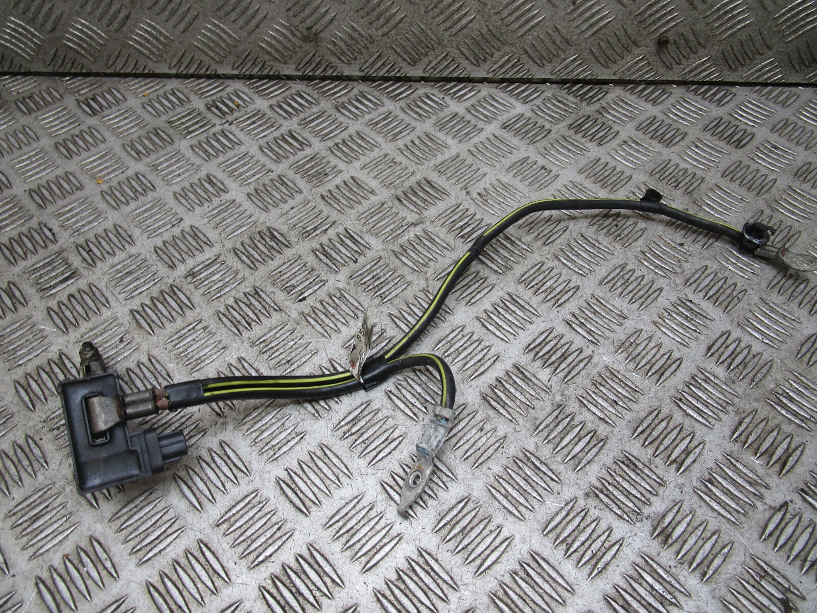 Mitsubishi Outlander Mk3 Negative Battery Terminal Cable With Sensor ...