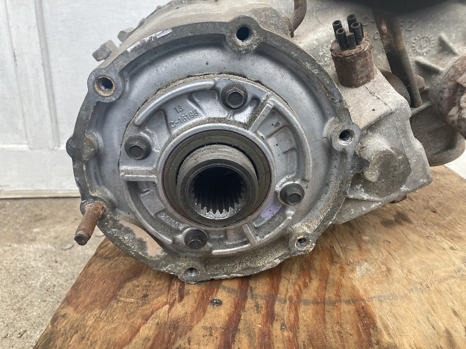 Jeep Wrangler YJ NP231 Transfer Case 21 Spline 92-95 2.5L 4 Cyl ...