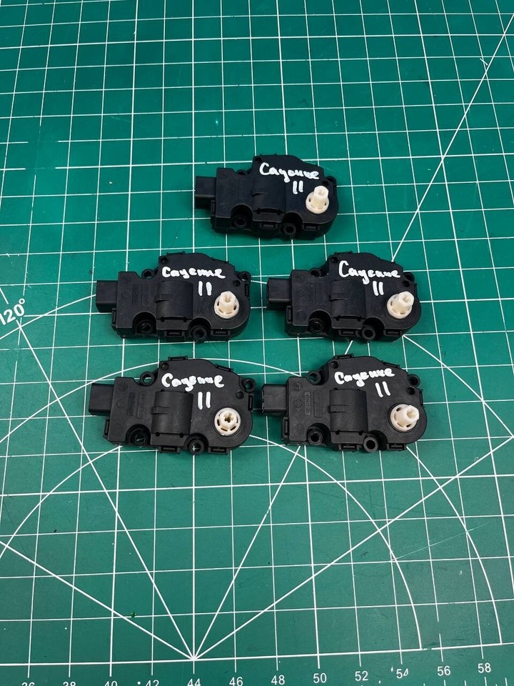 2011-2018 PORSCHE CAYENNE S Heater Flap Actuator Regulator Motor OEM ...