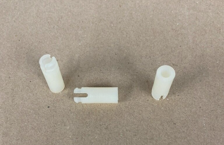SRS6-10-01 Essentra Richco Natural Nylon 0.625" Self-Retaining Spacer ...