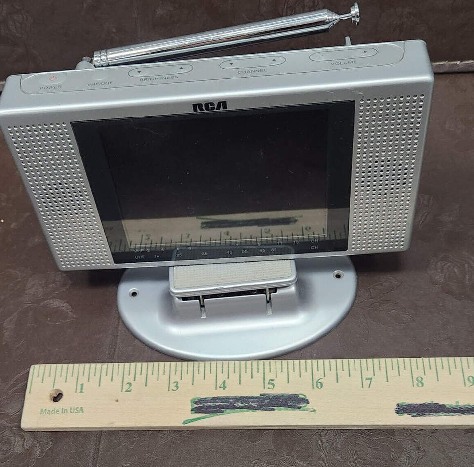 Vintage Radio Shack 5” RCA LCD Portable Color TV Analog 16-3066 Turns ...