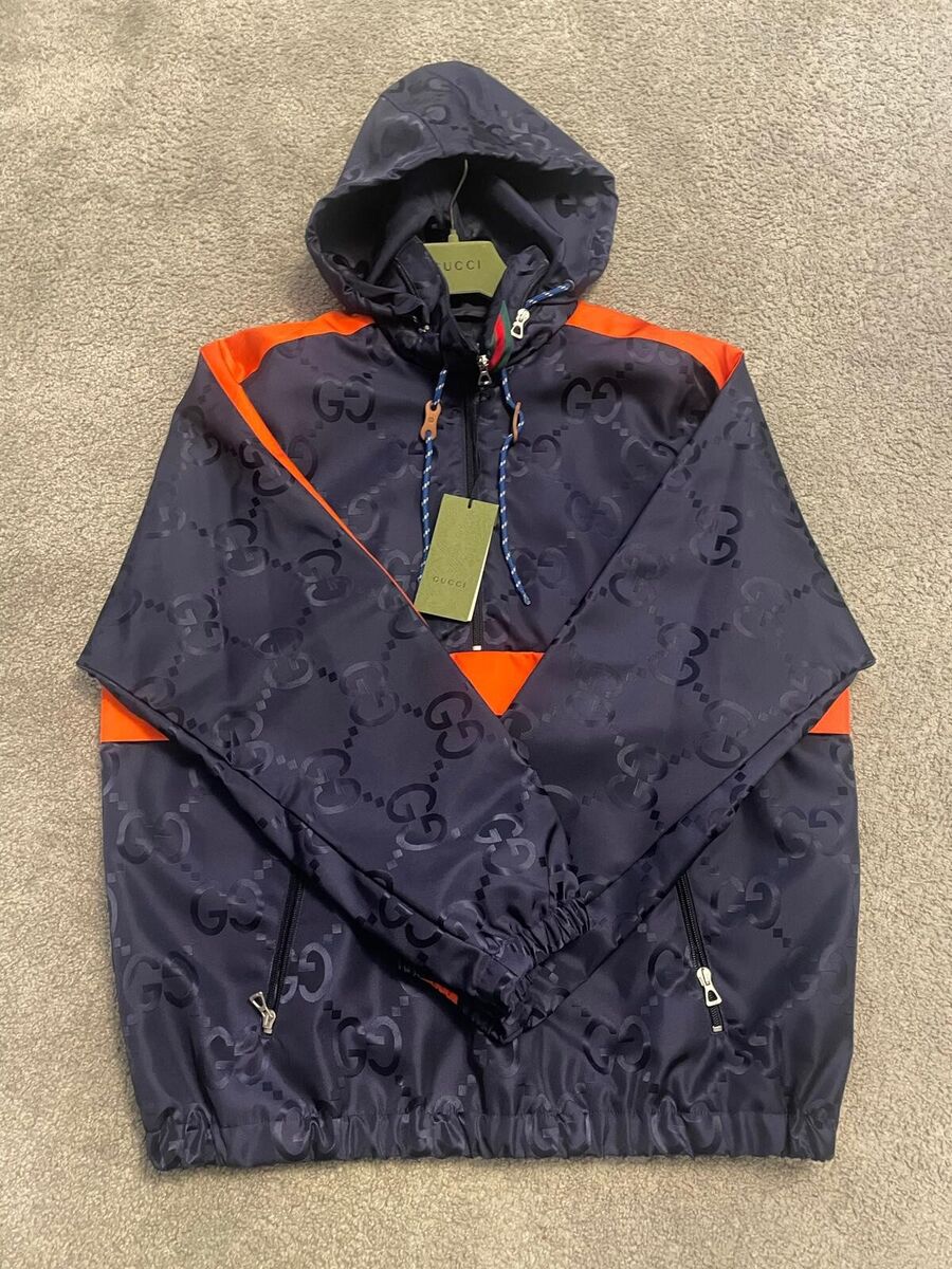 Gucci Nylon hooded jacket, Jumbo GG logos.Brand New, RRp Gucci Nylon hooded jacket, Jumbo GG logos.Brand New, RRp