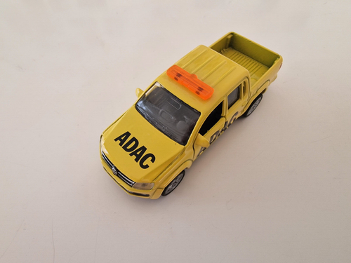 SIKU 1469 VW AMAROK TDI ADAC PICK-UP MINT | eBay