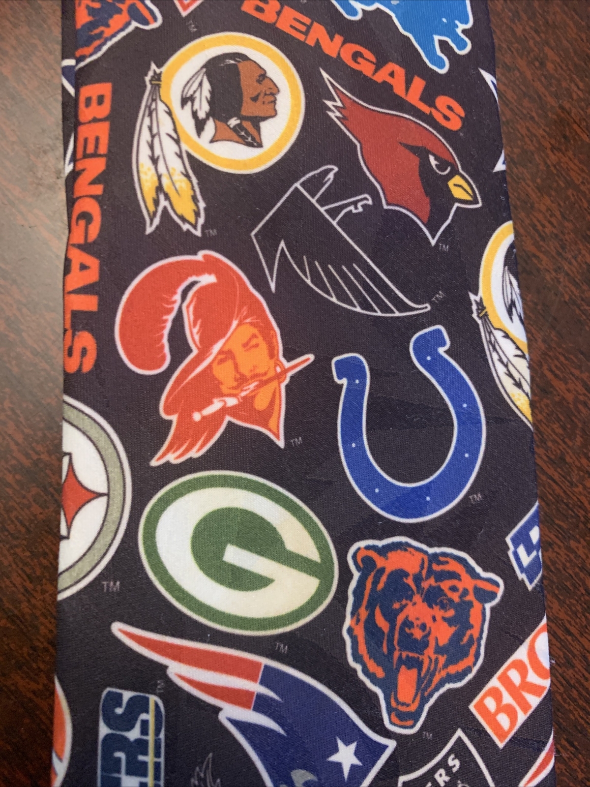 1994 Surrey Walleywear NFL Team Logos Necktie, wide, … - Gem