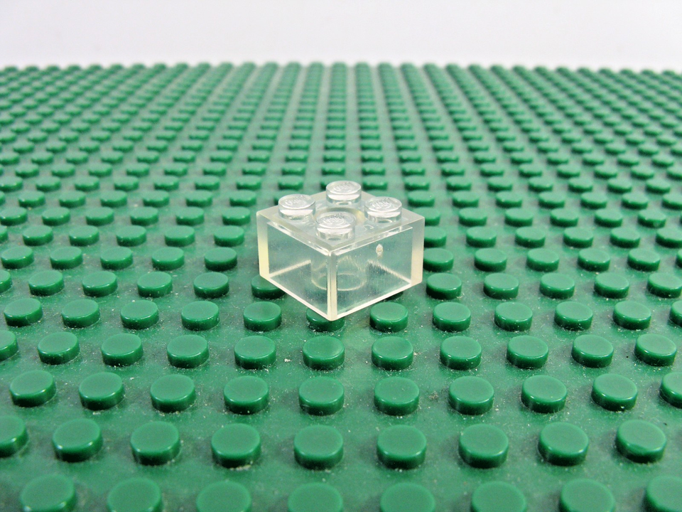 1970s LEGO Trans-Clear Brick 2x2 no Inside Supports 'Pat Pend' 430 379 ...