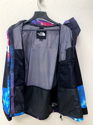 The North Face x Invincible Tron / Space Mountain Light The North Face x Invincible Tron / Space Mountain Light