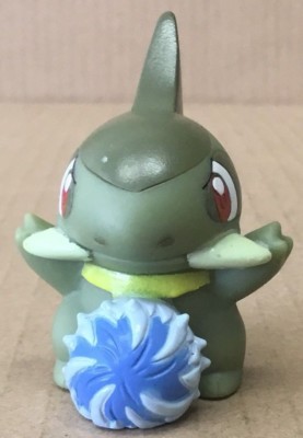 2012 Pokemon B&W Finger Puppet Mega Axew Figure Catch Them All Nintendo ...