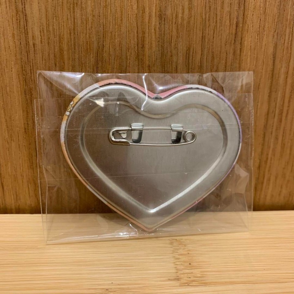 Magical Chiikawa Heart-shaped Tin Badge Hachiware Rabbit Usagi JP | eBay