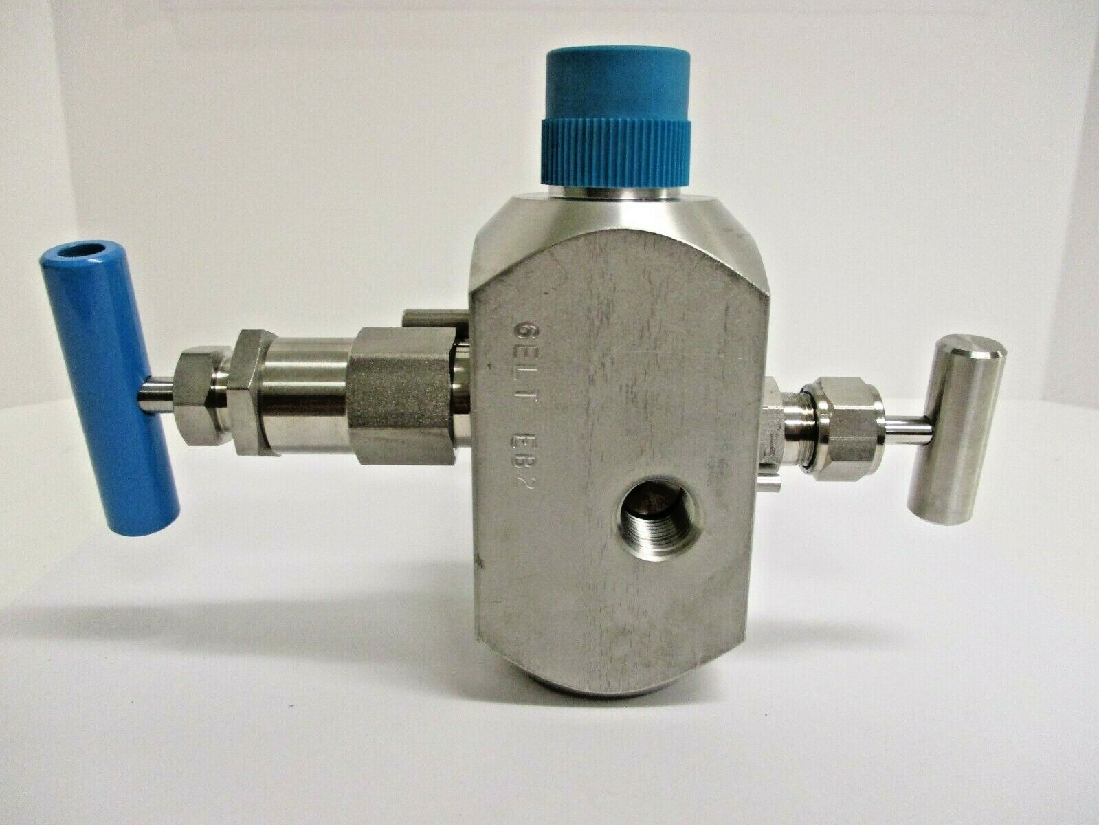 SWAGELOK, SS-V3NBM8-F8-11421, ISOLATION DOUBLE BLOCK AND BLEED VALVE | eBay