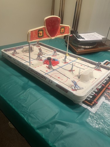 Vintage Munro Club Model 965 Canadian Table Hockey Game Good Condition ...
