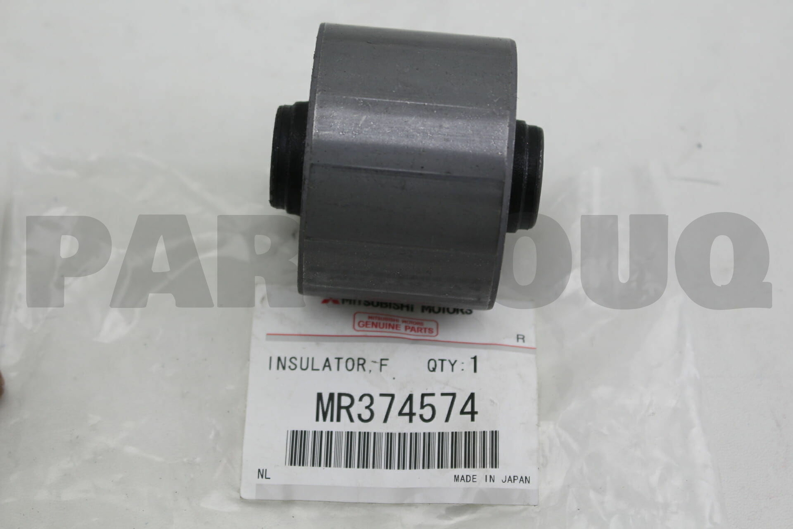 MR374574 Genuine Mitsubishi INSULATOR,FR DIFF MOUNTING | eBay