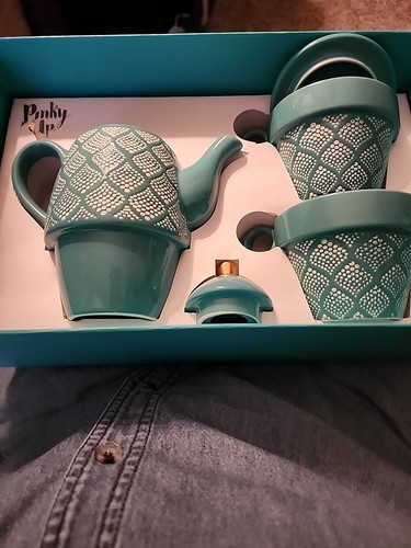 Pinky Up Tea Set. Tea Pot Pair Cups. | eBay