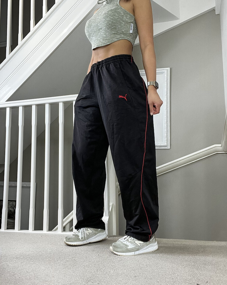 Puma Black Oversized Fit Tracksuit Bottom Size XL Uni… - Gem