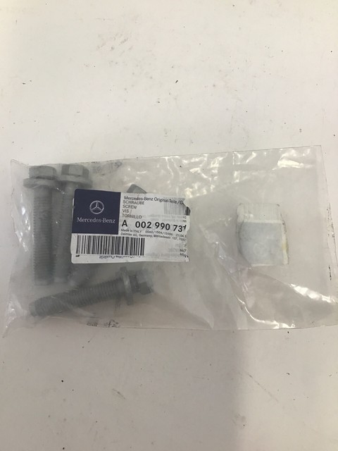 Genuine Injector Screw Bolt for MERCEDES OEM A0009902907 for sale ...